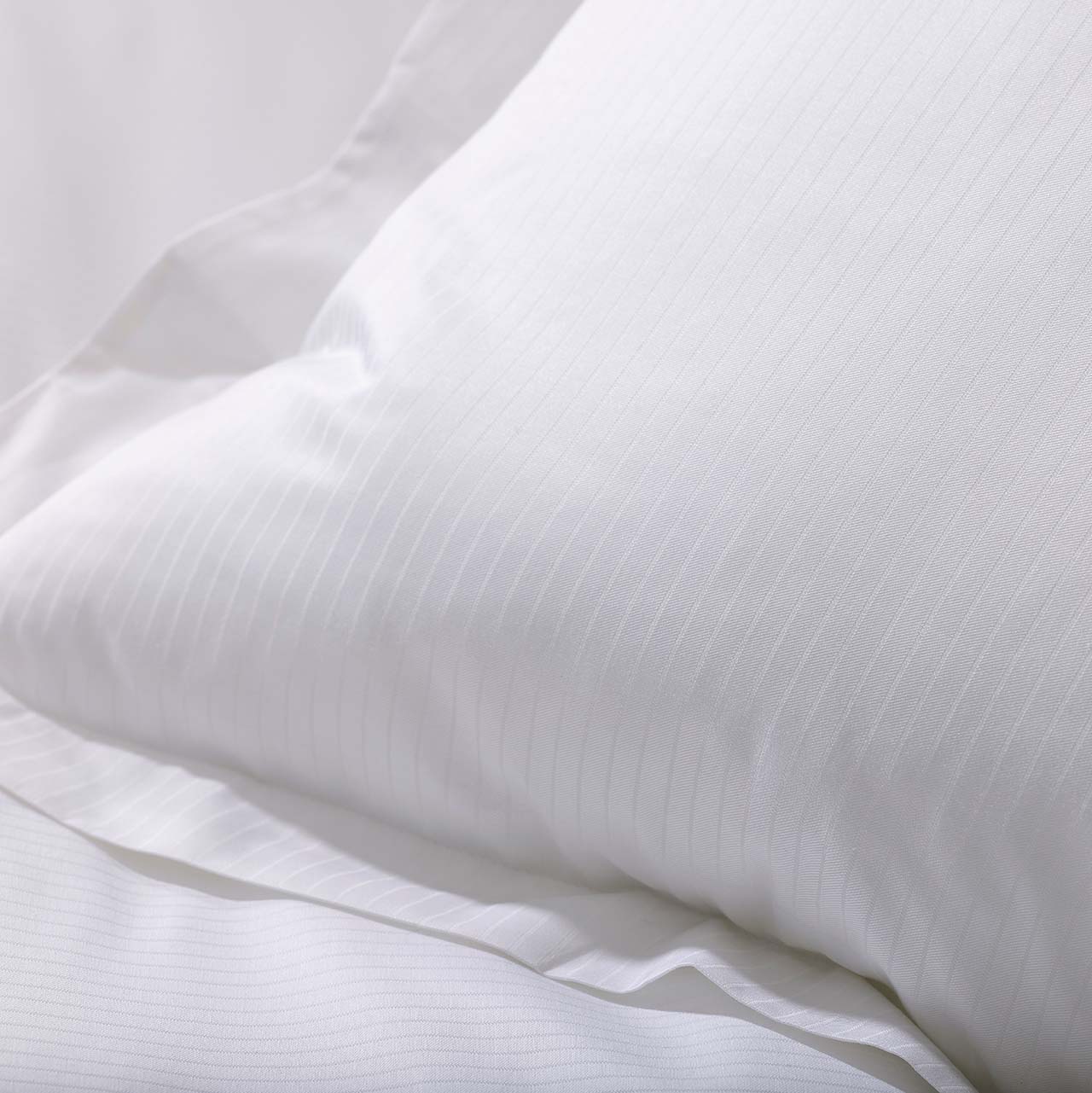 Housse de couette en satin - Centium Tone on Tone | Standard Textile